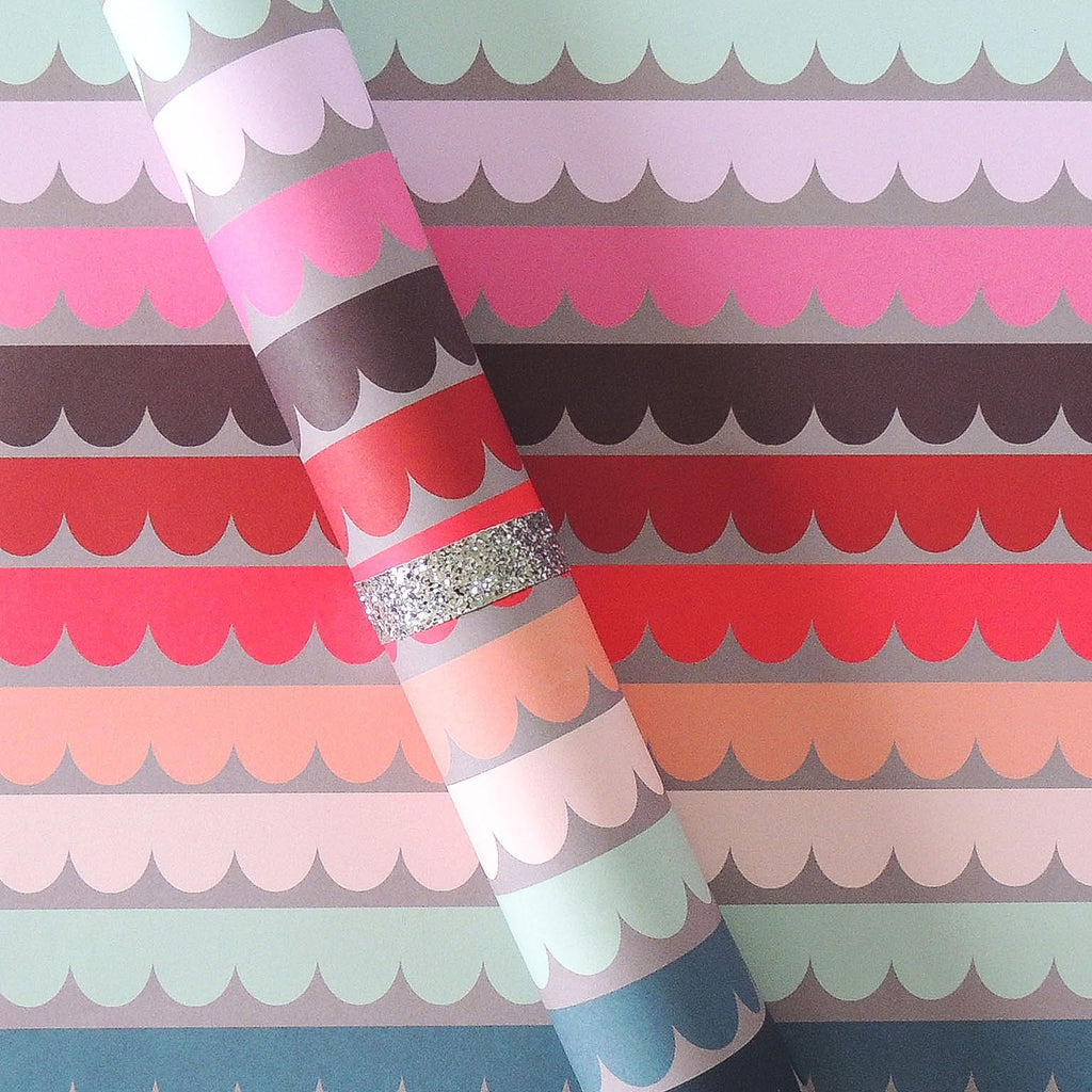 Scallop wrapping paper